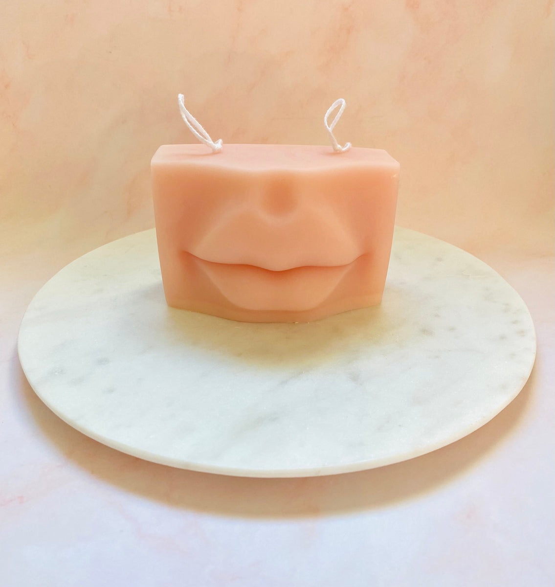 Wholesale - Giant Lips Candle – Maple + Love